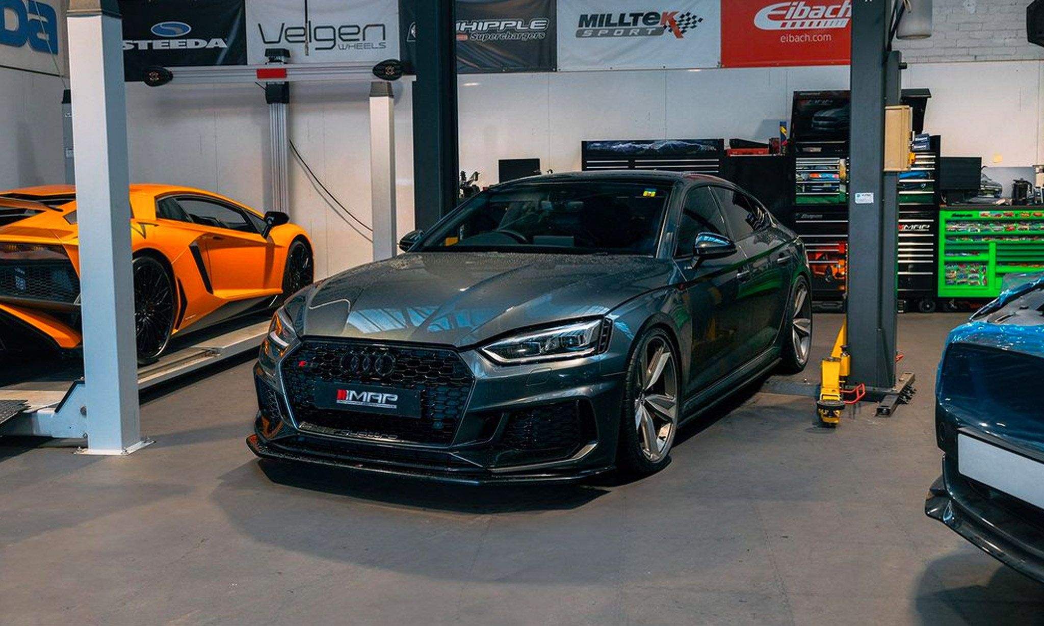 Audi - Motorsport and Performance